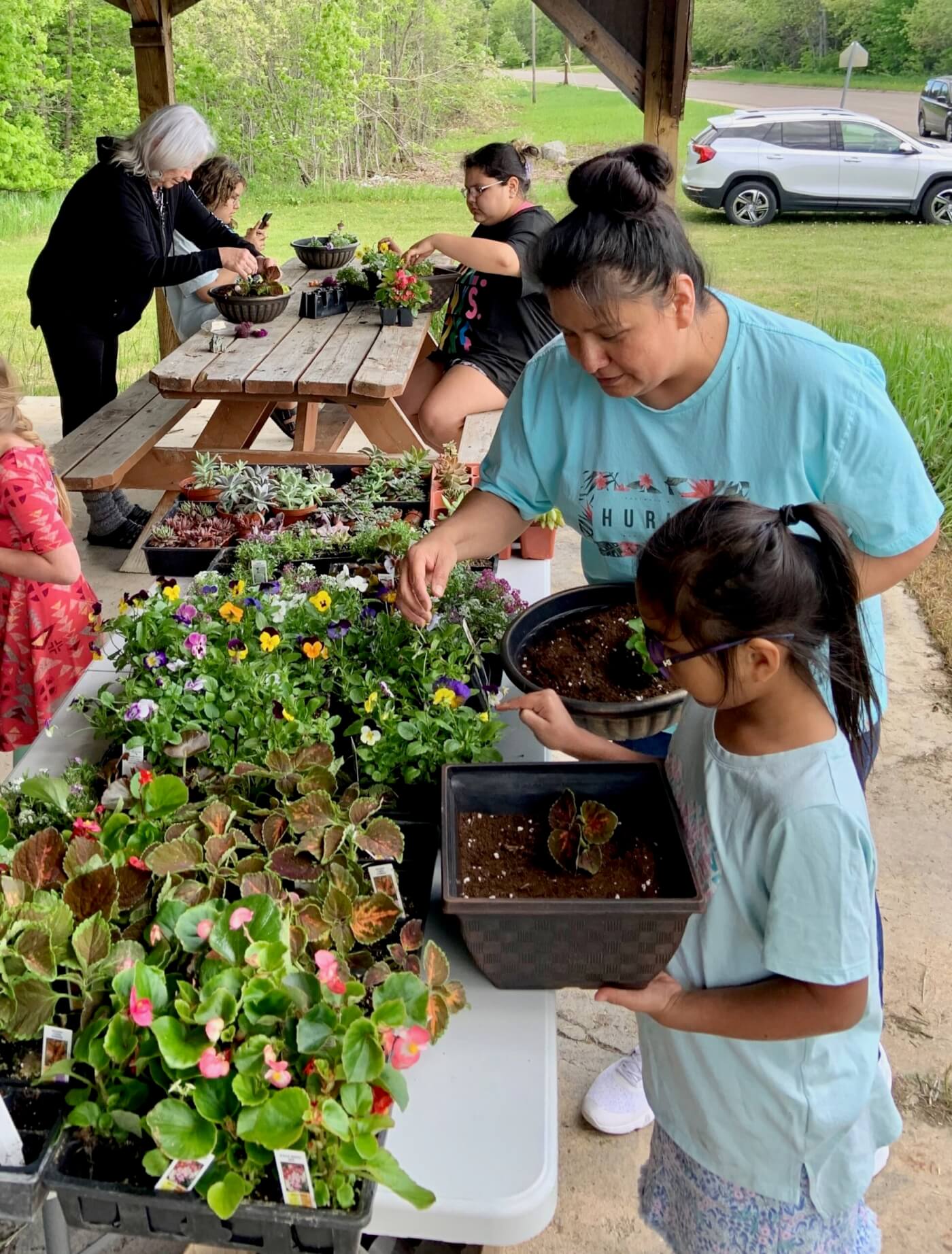 Intergenerational connections to nature | C&NN